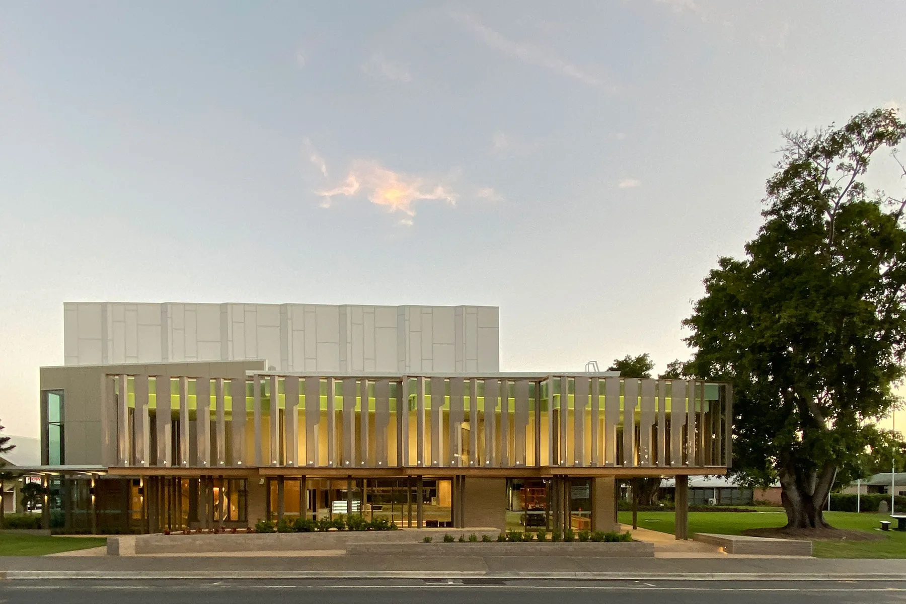 Proserpine Entertainment Centre - CA Architects